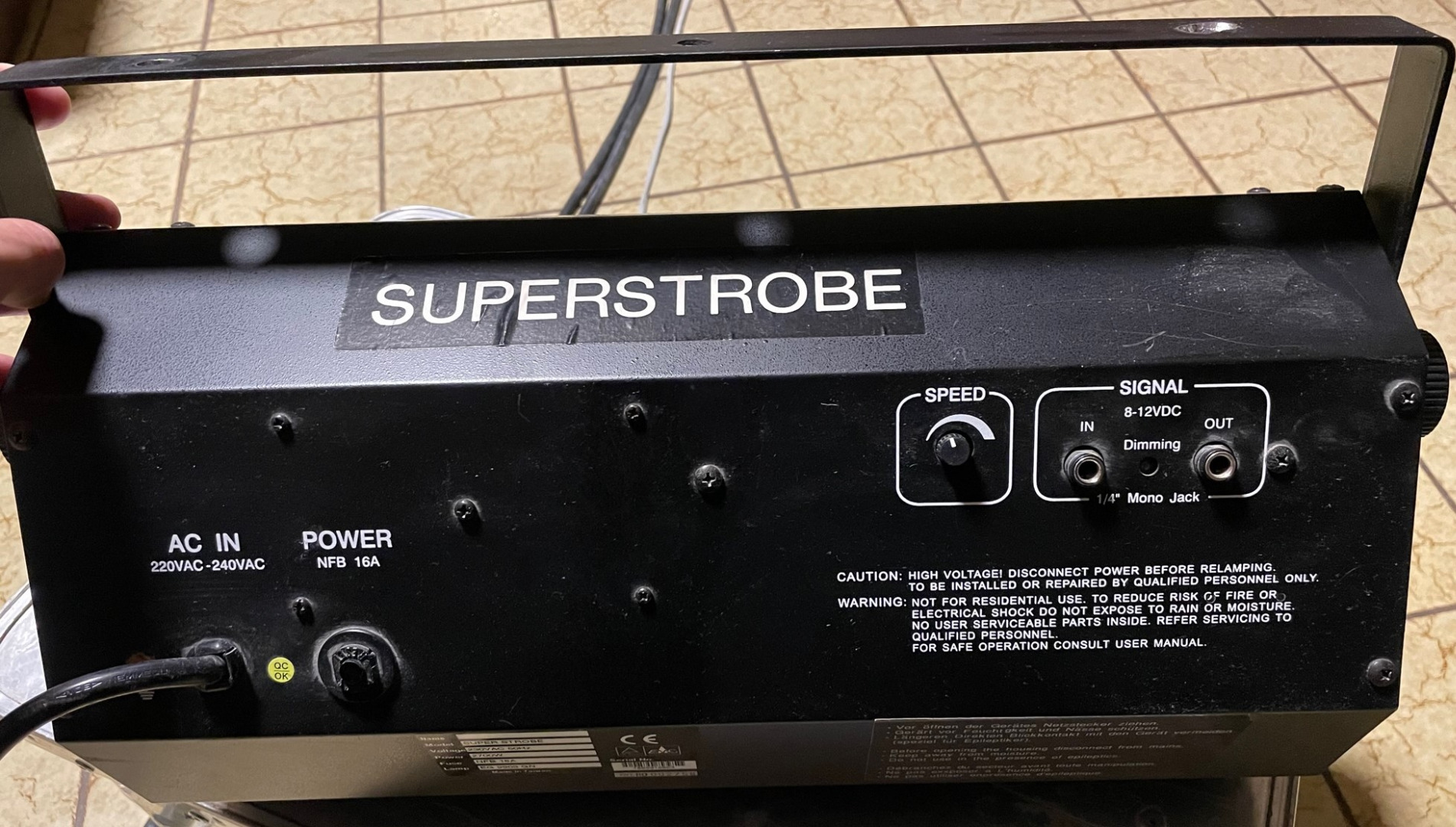 Superstrobe 2700 Watt Stroboskop | 50 EUR - Gebrauchte-Veranstaltungstechnik.de - Der Marktplatz ...